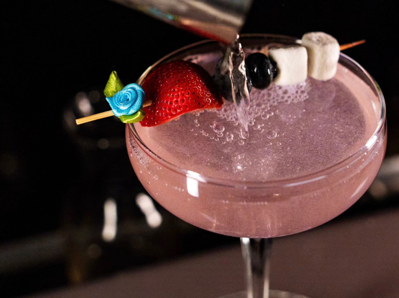 Chillaxin' With Our 10 Top Whiskey Bars In Los Angeles | Jetsetty
