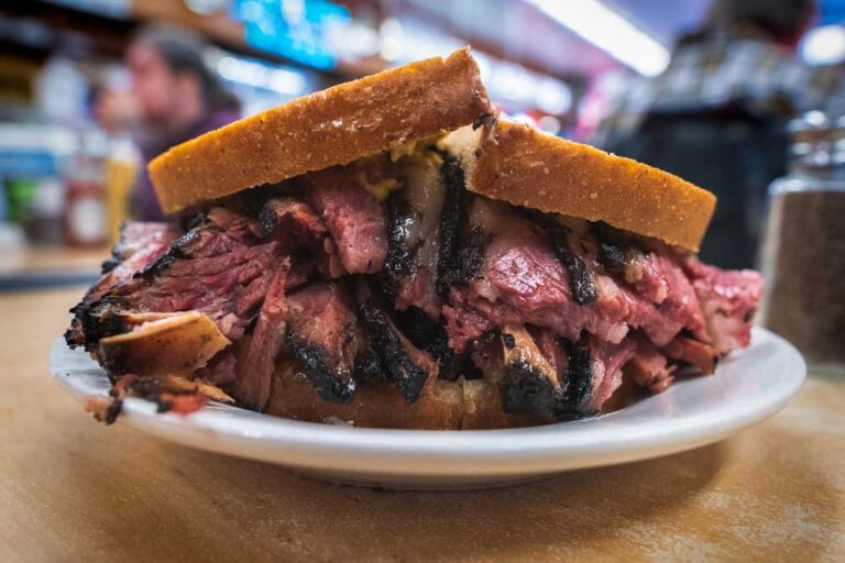 Nosh On Heavenly Schmear - 5 Top Jewish Delis In Chicago | Jetsetty