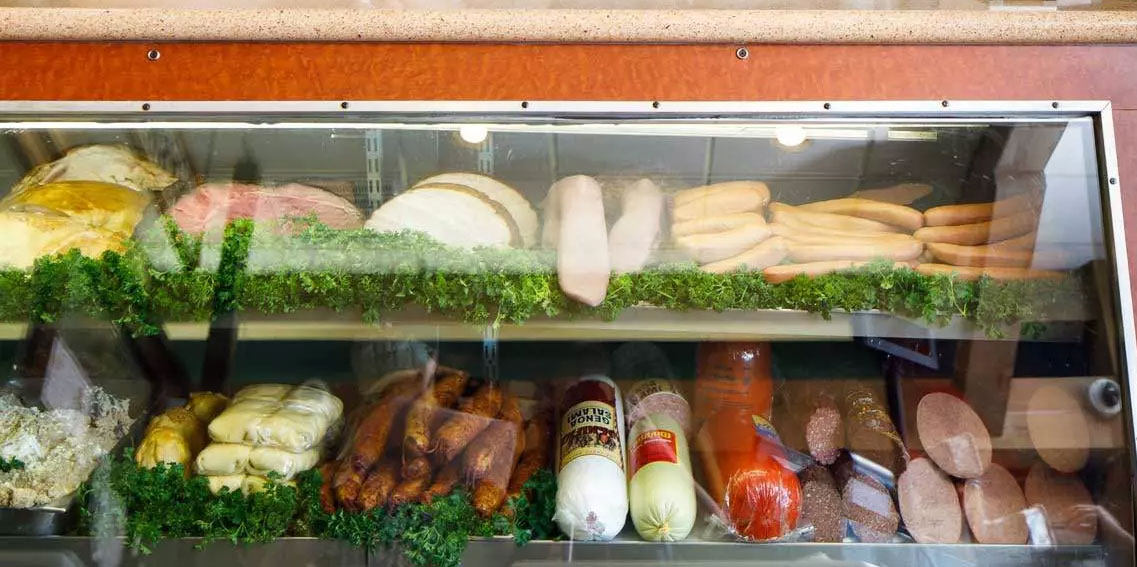 The 7 Top Jewish Delis In Los Angeles We Love – An In-depth Look | Jetsetty